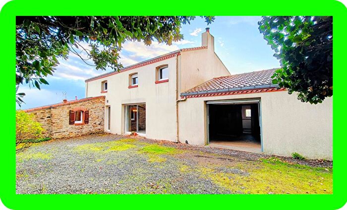 Maison à vendre - Rouans - 5 pièces - 3 chambres