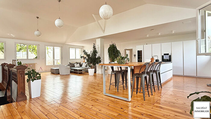 Maison à vendre - Châtenay-Malabry, Petit Chatenay, Voltaire, Croix Blanche - 6 pièces - 4 chambres