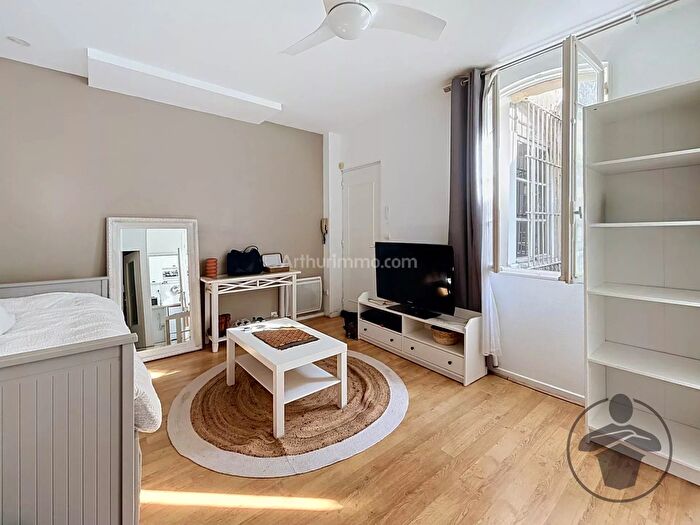 Appartement 1 pièce à Libourne, Centre-ville, Bastide, Gare, à louer