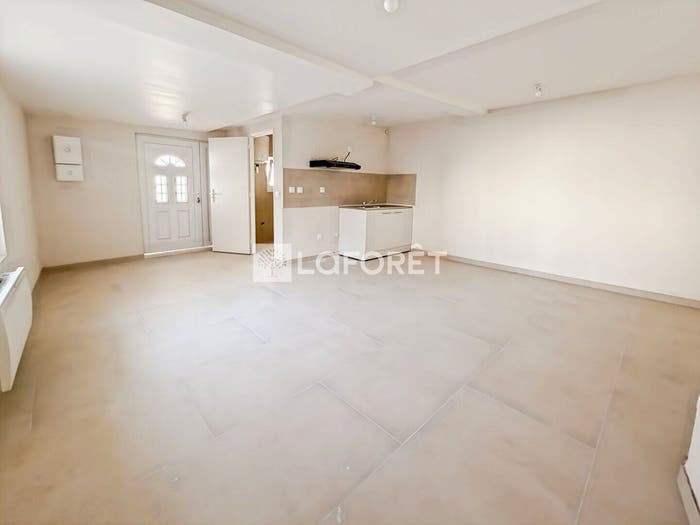 Appartement 1 pièce à louer - Cires-lès-Mello