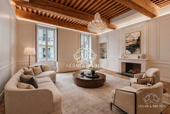 Appartement à vendre - Lyon e , Bellecour, Carnot - 4 pièces - 3 chambres