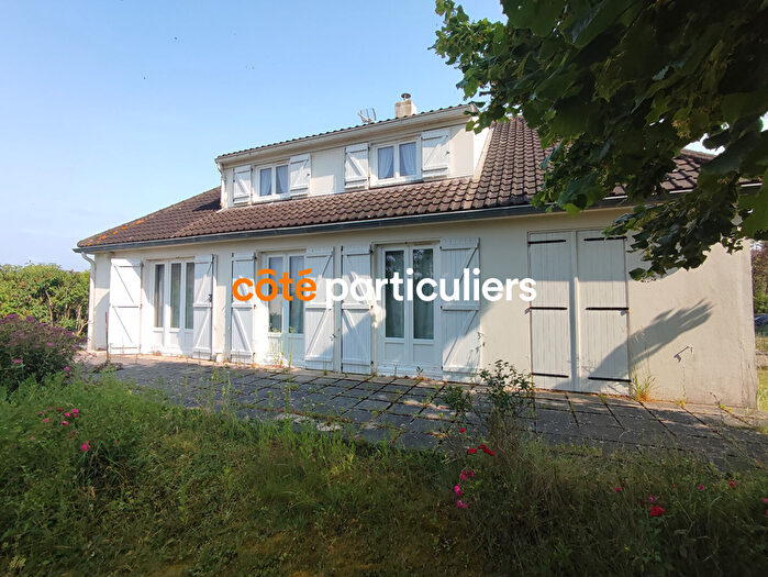 Maison à vendre - Châtillon-Coligny - 8 pièces - 6 chambres