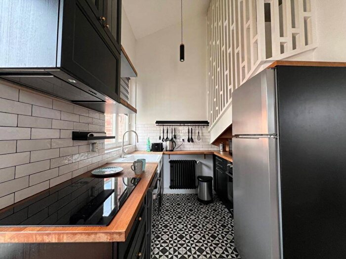 Laplace, Arcueil - Appartement 2 pièces à louer