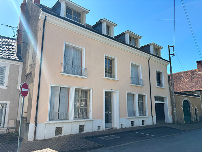 Maison à vendre - Levroux - 9 pièces - 7 chambres