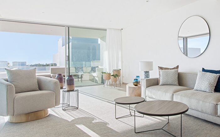 Appartement à vendre - Marseille e , Saint-Giniez - 4 pièces - 3 chambres