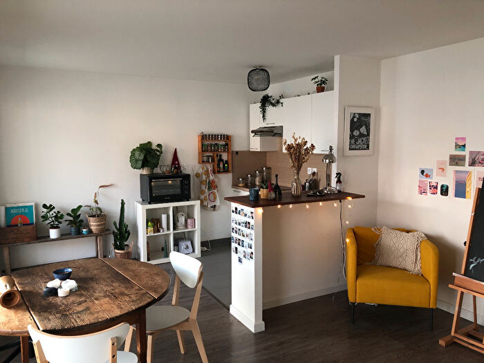 Appartement 2 pièces à Quartiers Nord-Est, La Motte Brûlon, à louer