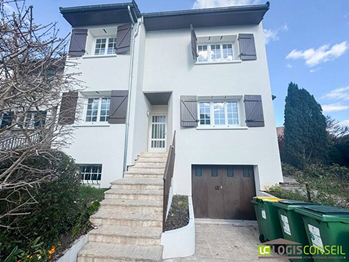 Maison à louer - Ormeaux, Fontenay-aux-Roses - 7 pièces - 5 chambres