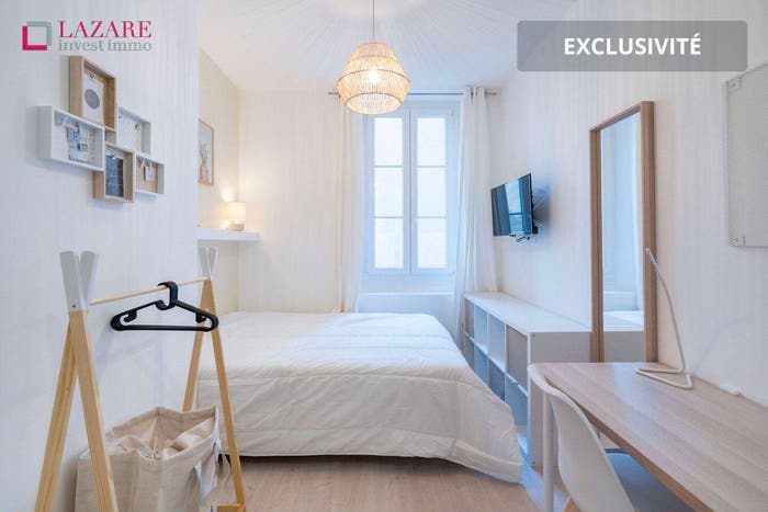 Appartement 7 pièces à louer à Puget-Théâtre, Toulon