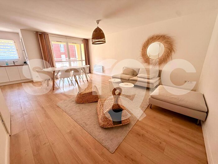 Appartement 3 pièces à Lille, Vieux Lille, à louer