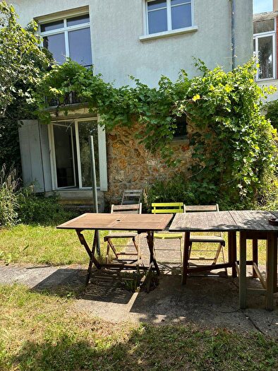 Étang de Brisemiche, Chaville - Maison 6 pièces à louer