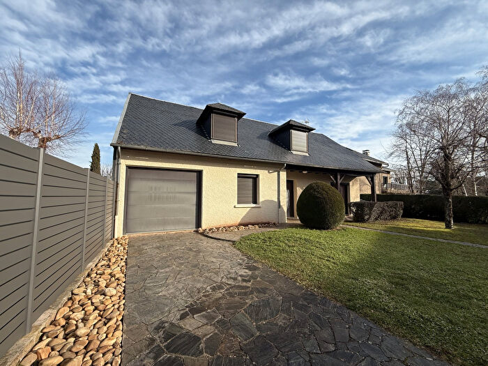 Maison à vendre - Onet-le-Château - 8 pièces - 6 chambres