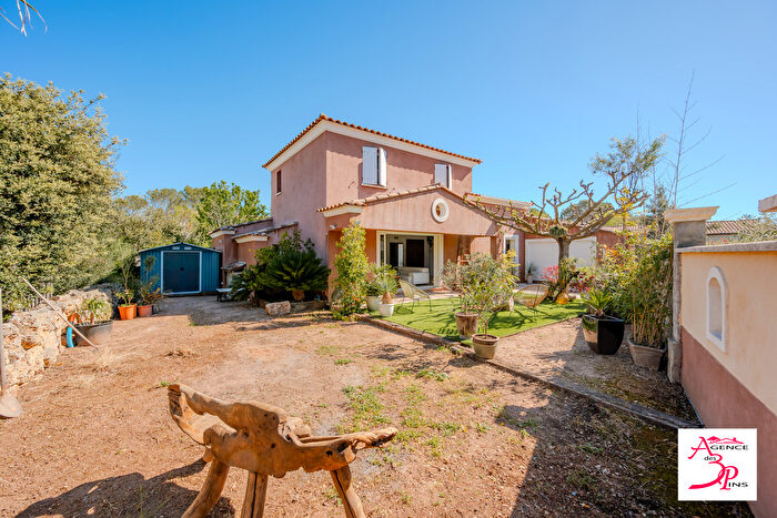 Pierrefeu-du-Var : Maison 4 pièces à vendre
