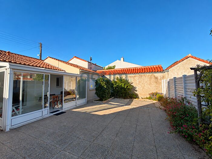 Maison 3 pièces à Les Sables-d'Olonne, Les Roses, Route du Château d'Olonne, à vendre