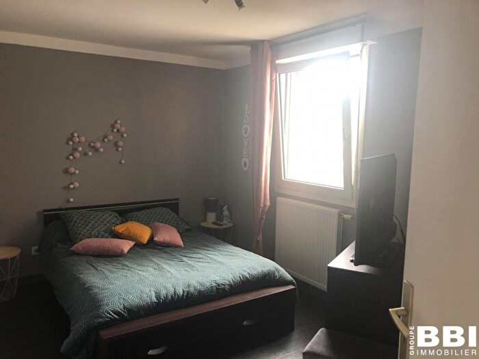 Appartement à louer - Louhans - 4 pièces - 3 chambres