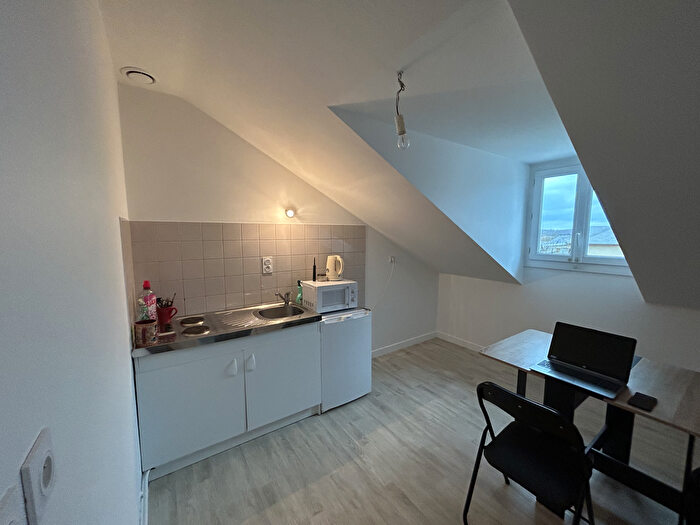 Appartement à louer - Luc-la-Primaube - 2 pièces - 1 chambre