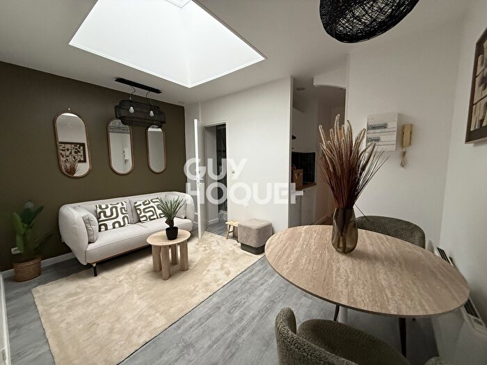 Appartement à louer - Amiens, Saint-Roch, Saint-Jacques - 2 pièces - 1 chambre