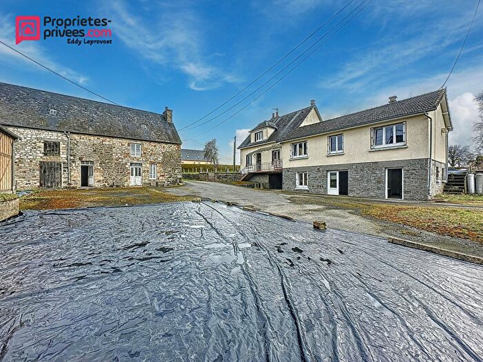 Maison à vendre - Barenton - 6 pièces - 3 chambres