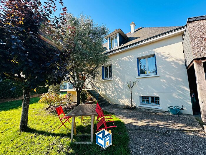 Maison à vendre - Chambray-lès-Tours - 9 pièces - 5 chambres