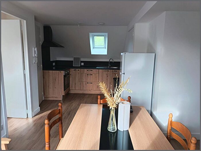 Appartement à louer - Montreuil-sur-Ille - 2 pièces - 1 chambre