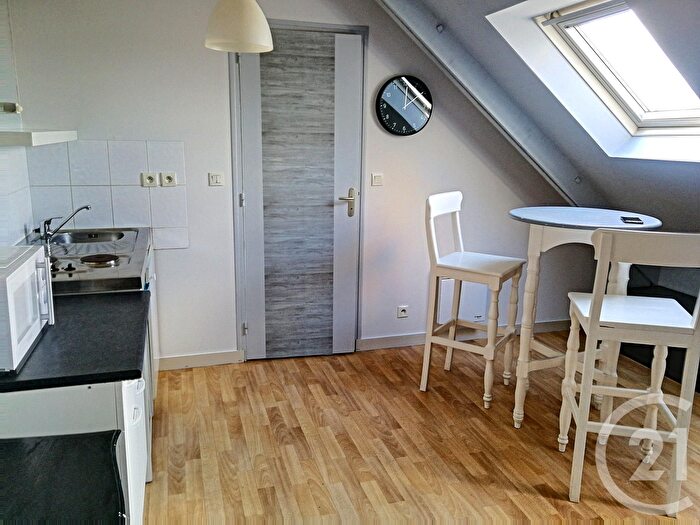 Dinan : Appartement 1 pièce à louer