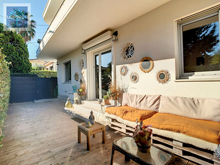 Appartement à vendre - Antibes, Juan-les-Pins, Le Cap - 5 pièces - 4 chambres