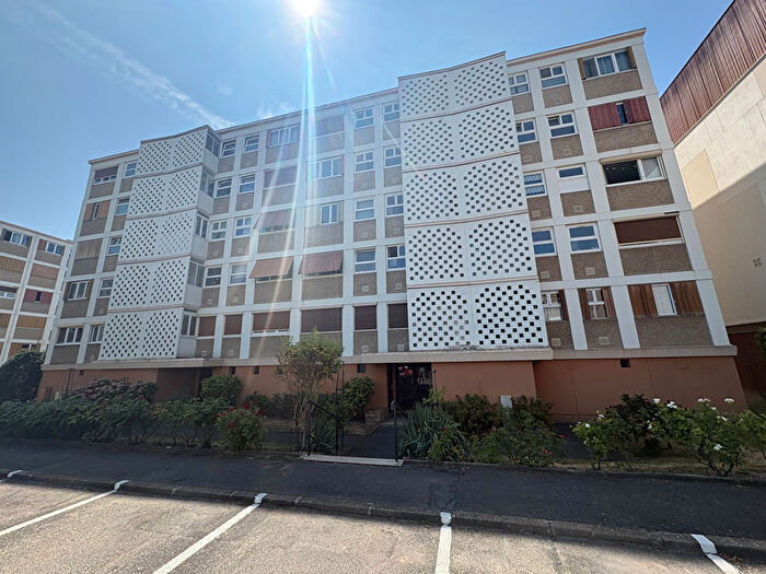 Appartement 3 pièces à Conflans-Sainte-Honorine, Romagné, Renouveau, à vendre