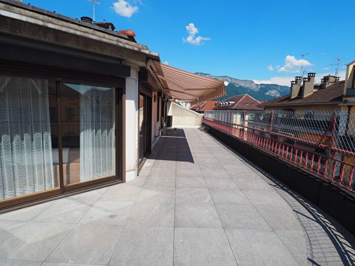 Appartement à vendre - Annecy, Centre-ville, Vieille ville, Marquisats - 4 pièces - 2 chambres