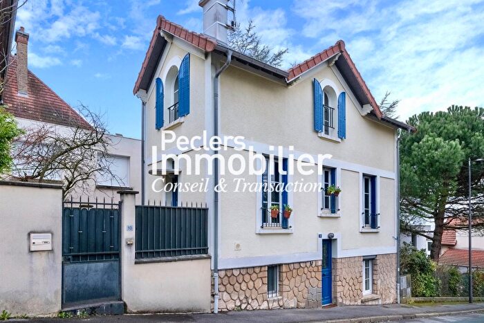 Maison à vendre - Rueil-Malmaison, Buzenval - 4 pièces - 3 chambres