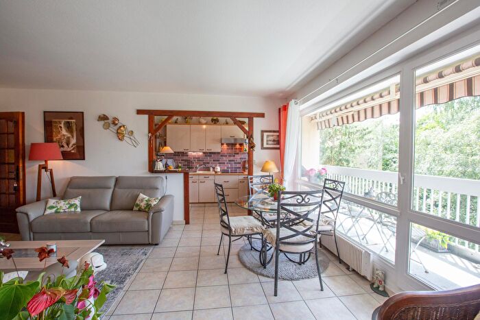 Appartement 5 pièces à Élancourt, Le Berceau, Les Réaux, La Commanderie, à vendre