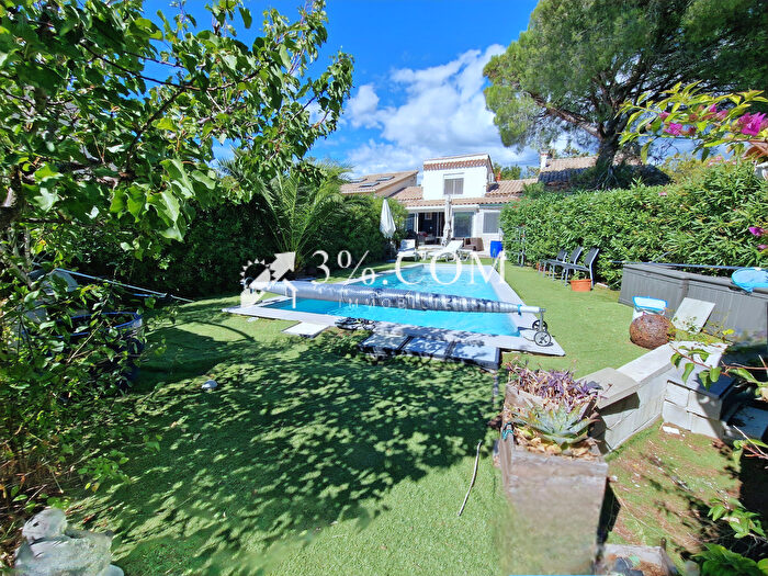 Maison à vendre - Saint-Raphaël, Boulouris - 5 pièces - 3 chambres