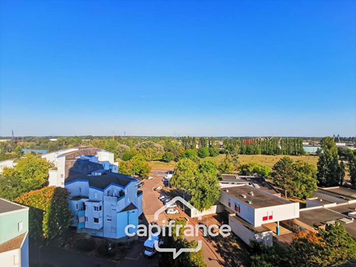 Appartement à vendre - Chalon-sur-Saône, Les Près Saint-Jean - 1 pièce