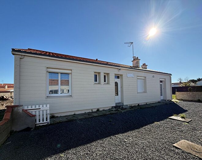 Maison à vendre - Le Fenouiller - 4 pièces - 3 chambres