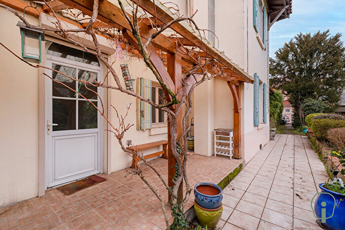 Maison à vendre - Saint-Maurice-de-Beynost - 4 pièces - 2 chambres