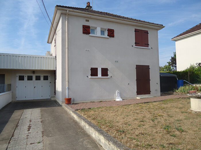 Coulanges-lès-Nevers - Maison 5 pièces à louer