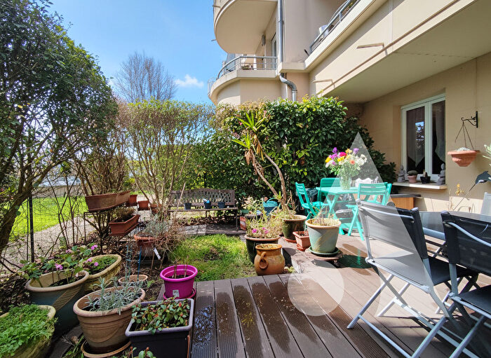 Appartement à vendre - Corbeil-Essonnes, Montconseil - 3 pièces - 2 chambres