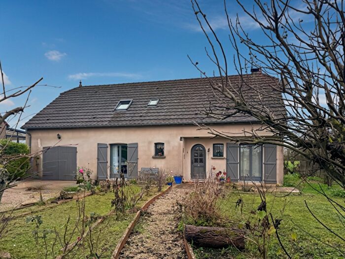 Maison à vendre - Arc-sur-Tille - 7 pièces - 4 chambres