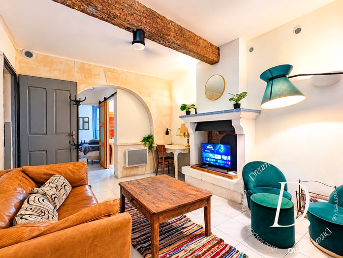 Arles, Centre-ville - Appartement 2 pièces à vendre