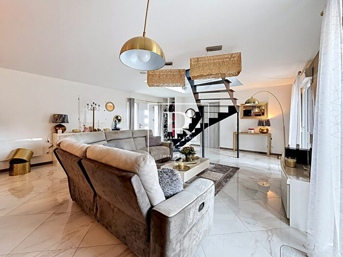 Maison 4 pièces à Aubencheul-au-Bac, à vendre