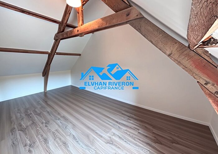 Maison à vendre - Saint-Sulpice-des-Landes - 8 pièces - 6 chambres