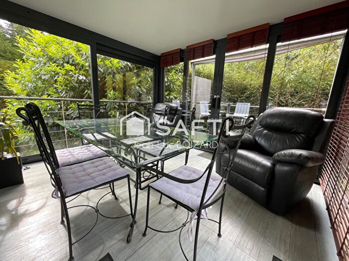 Maison à vendre - Lisieux, Trevett, Quatre Sonnettes - 7 pièces - 4 chambres