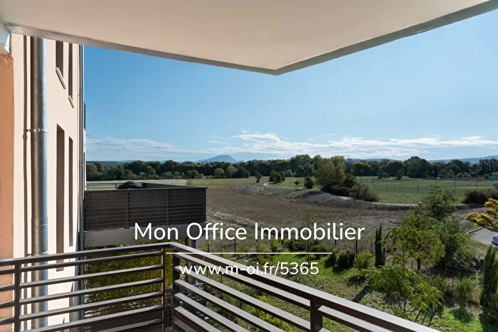 Appartement à vendre - Aix-en-Provence, Les Milles - 3 pièces - 2 chambres