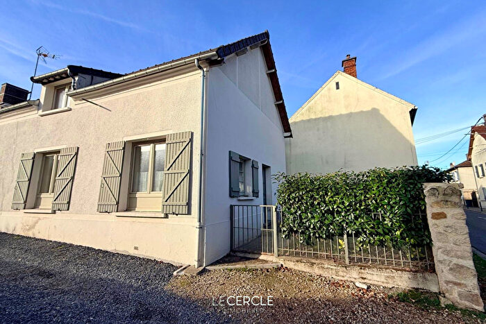 Maison à vendre - Thiers-sur-Thève - 5 pièces - 3 chambres