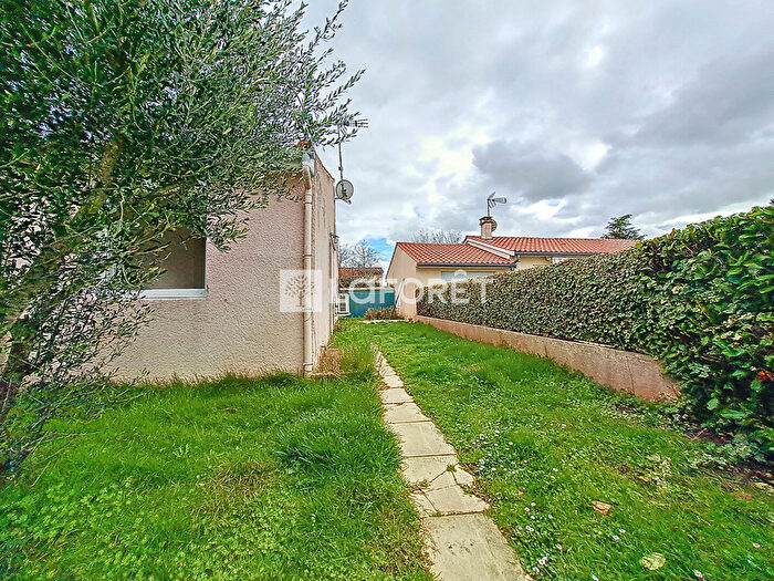 Appartement à louer - Villemur-sur-Tarn - 2 pièces - 1 chambre
