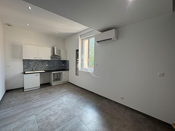 Nîmes, Bir-Hakeim : Appartement 2 pièces à louer
