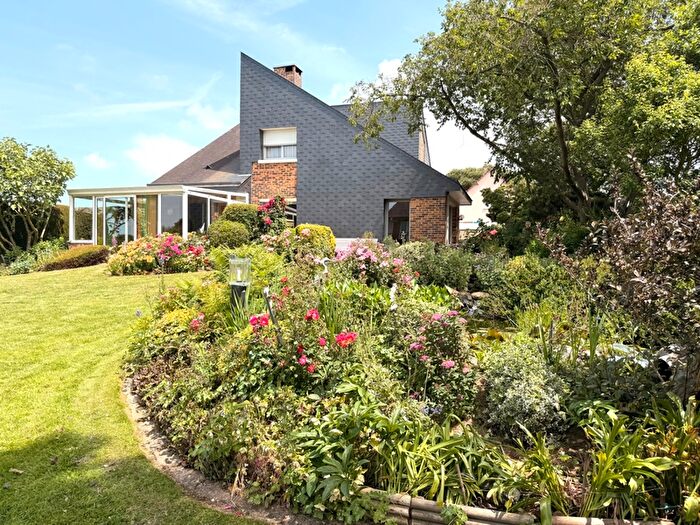 Maison 6 pièces à Colmesnil-Manneville, à vendre