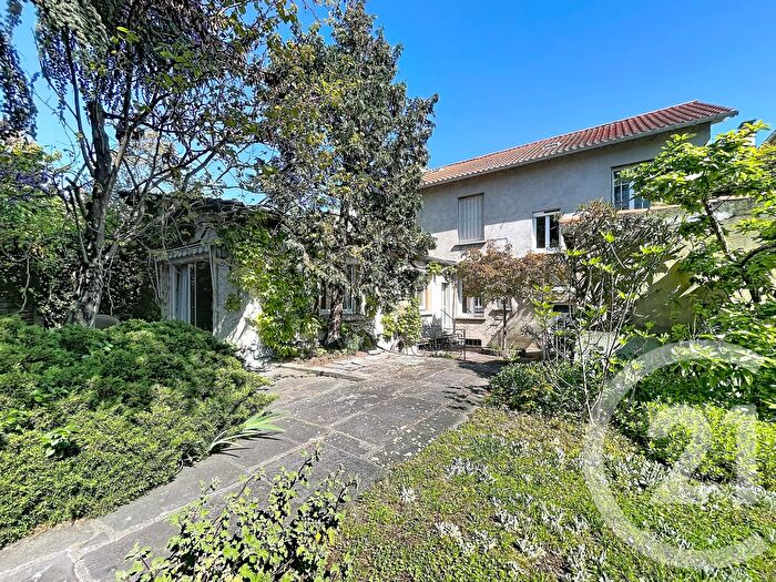 Maison à vendre - Riom, Gare, Dagneaux, Moulin dEau, Planchepaleuil, Le Marais - 8 pièces - 5 chambres