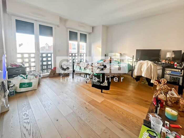 Appartement 1 pièce à Bois-Colombes, à vendre