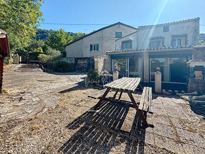 Maison à vendre - Saint-Jean-et-Saint-Paul - 3 pièces - 1 chambre