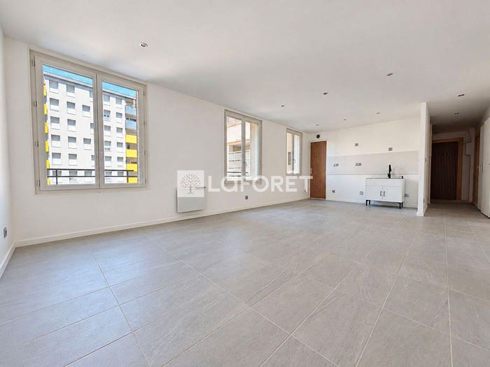Appartement 3 pièces à louer à Centre Ville, Albertville