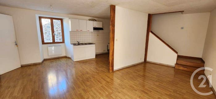 Appartement 3 pièces à louer - Vic-sur-Cère